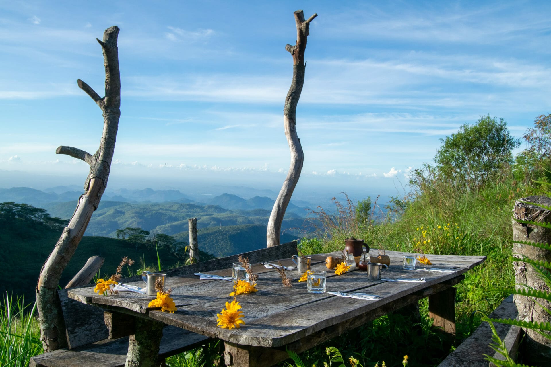 Hiking and Trekking › TheCliffLodge - Haputale, Sri Lanka